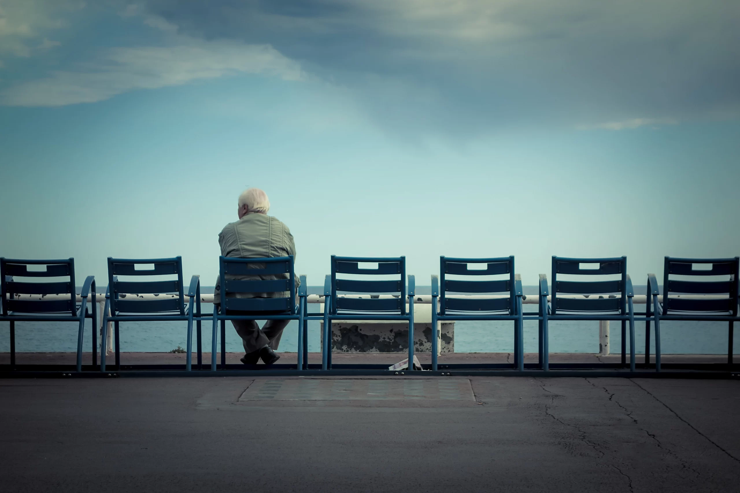 New Study Reveals Link between Loneliness, Brain Volume